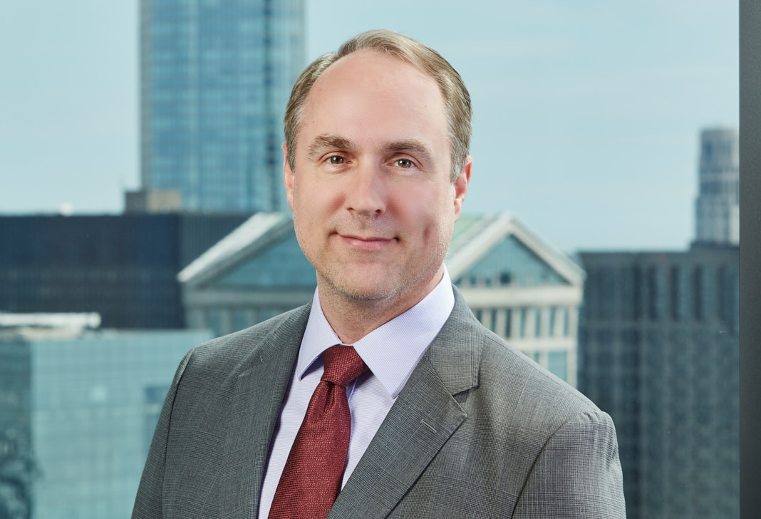 Dean C. Bachus | Lawyers | Jones Day