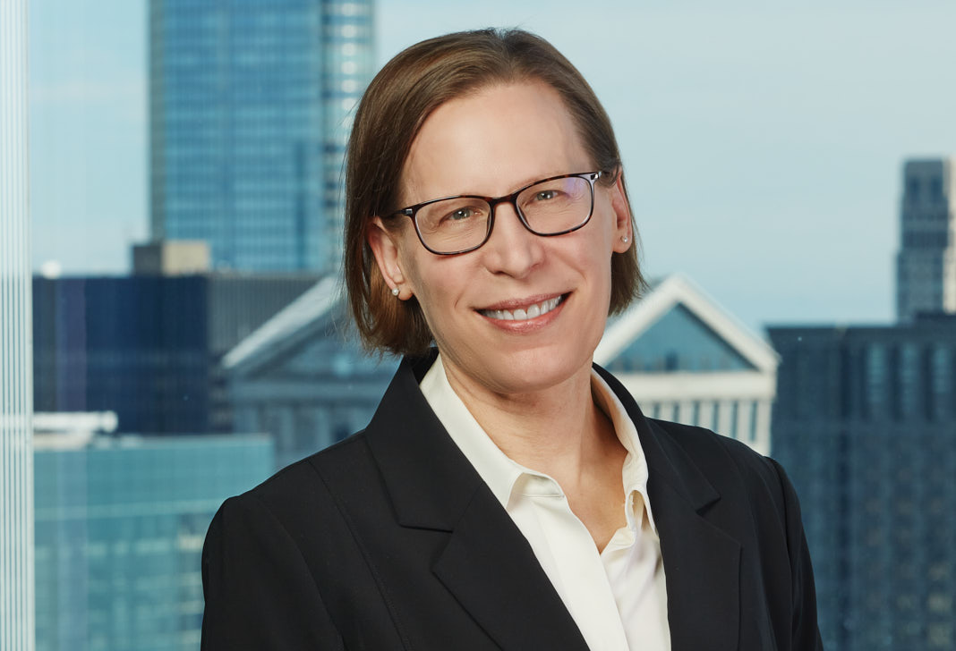 Laura E. Bader | Lawyers | Jones Day