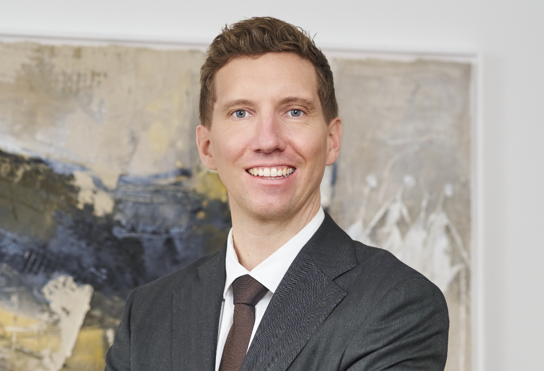 Maximilian Baur | Lawyers | Jones Day