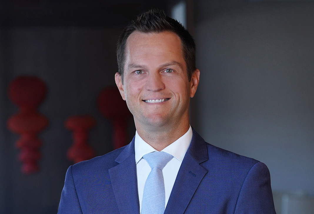 Mark E. Earnest | 弁護士 | Jones Day