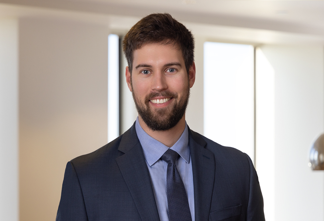 Nathaniel G. Ecker | Lawyers | Jones Day