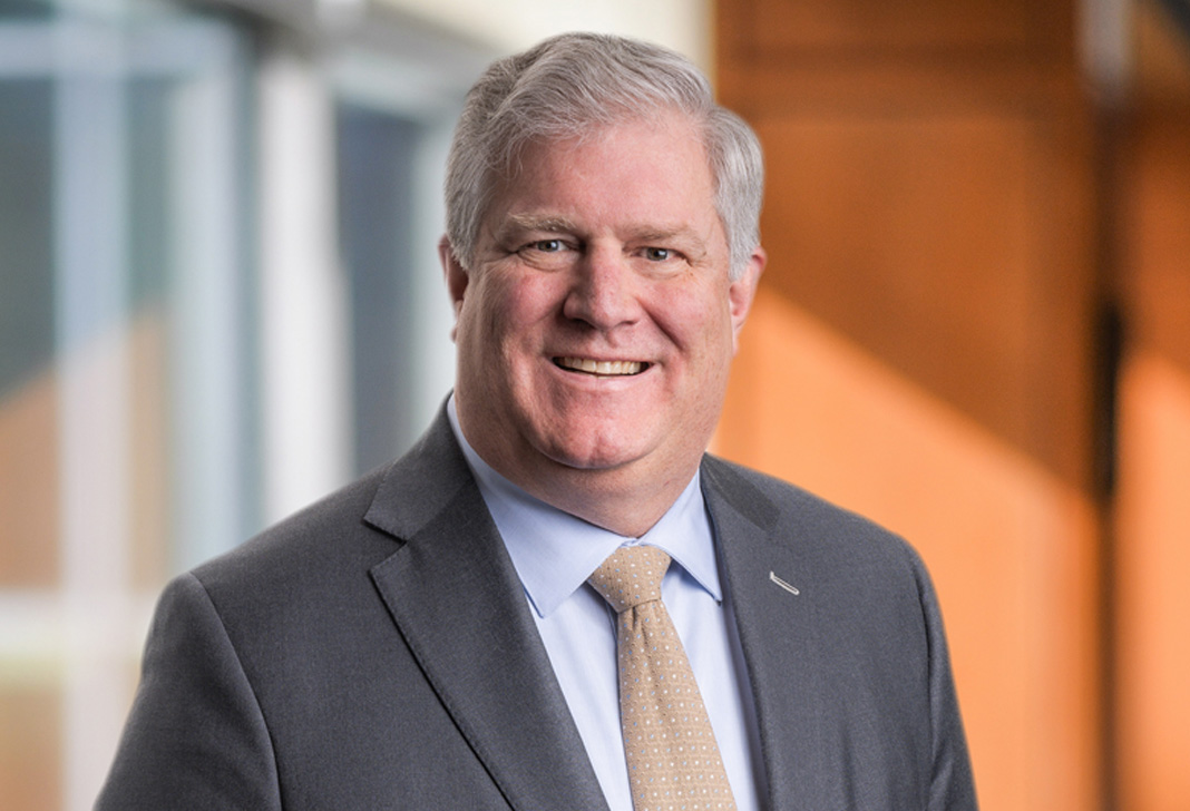 Robert S. Faxon | Lawyers | Jones Day