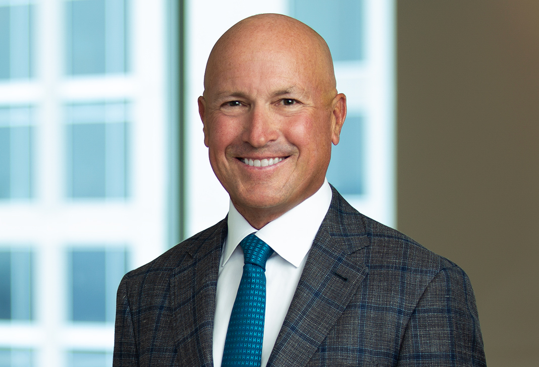 Lyle G. Ganske | Lawyers | Jones Day