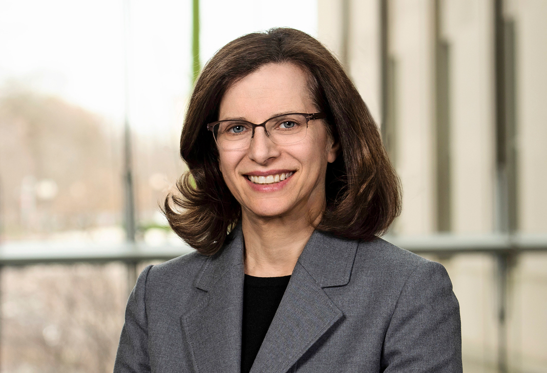National Law Journal's Outstanding Women Lawyers: Beth Heifetz ...