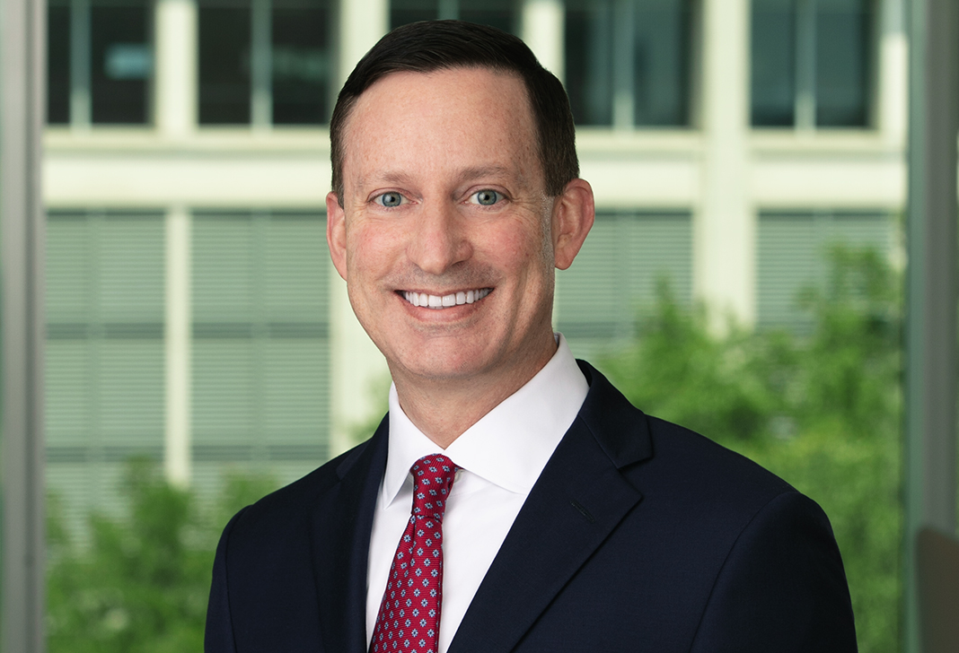 Michael P. Huneycutt | Lawyers | Jones Day