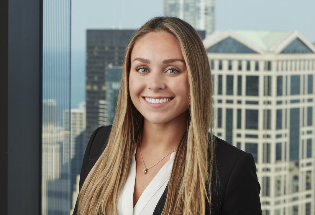 Nicole M. Holtz | Lawyers | Jones Day