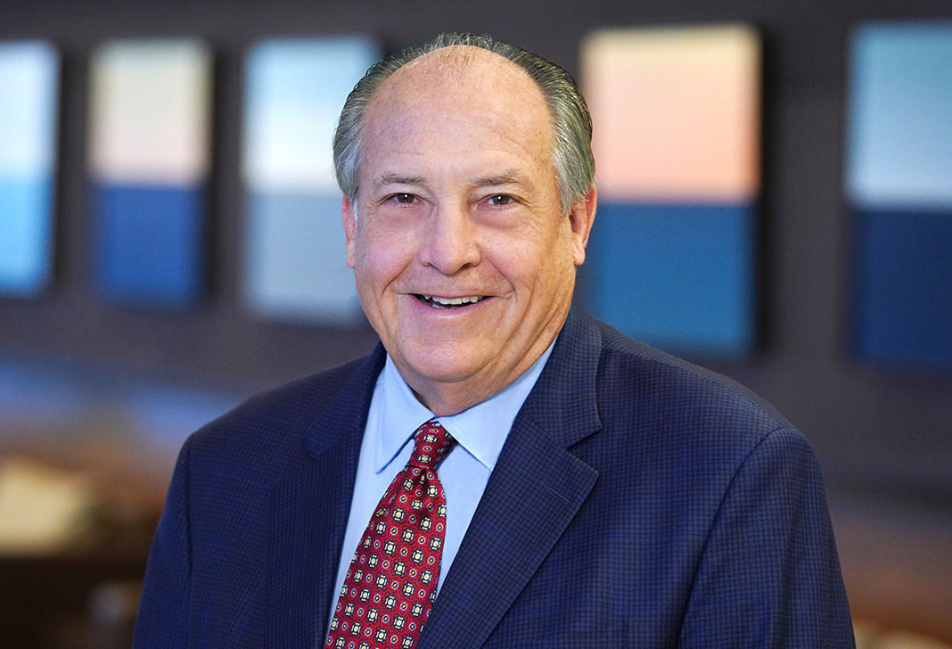 President Trump Signs the First Major Financial Services Deregulation ...