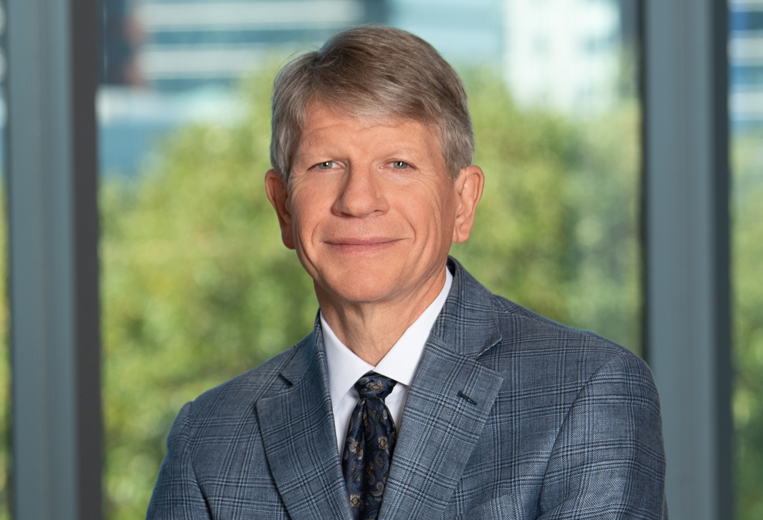 Michael J. McConnell | Lawyers | Jones Day