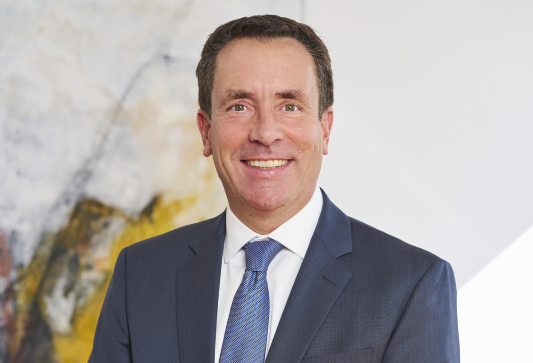 Dr. Christian Paul | Lawyers | Jones Day