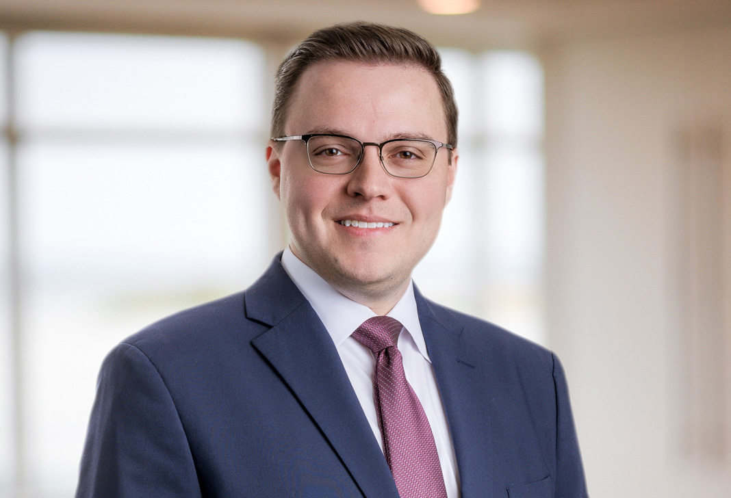 Jacob A. Sandstrom | 专业人员 | Jones Day