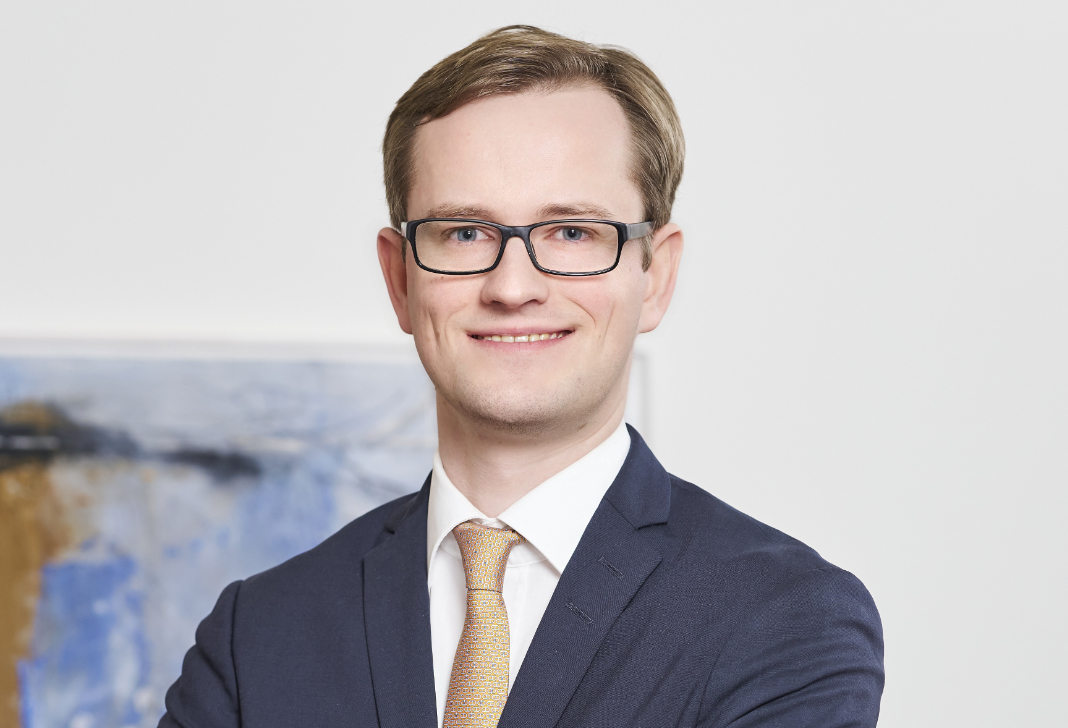 Maximilian Schott | Lawyers | Jones Day