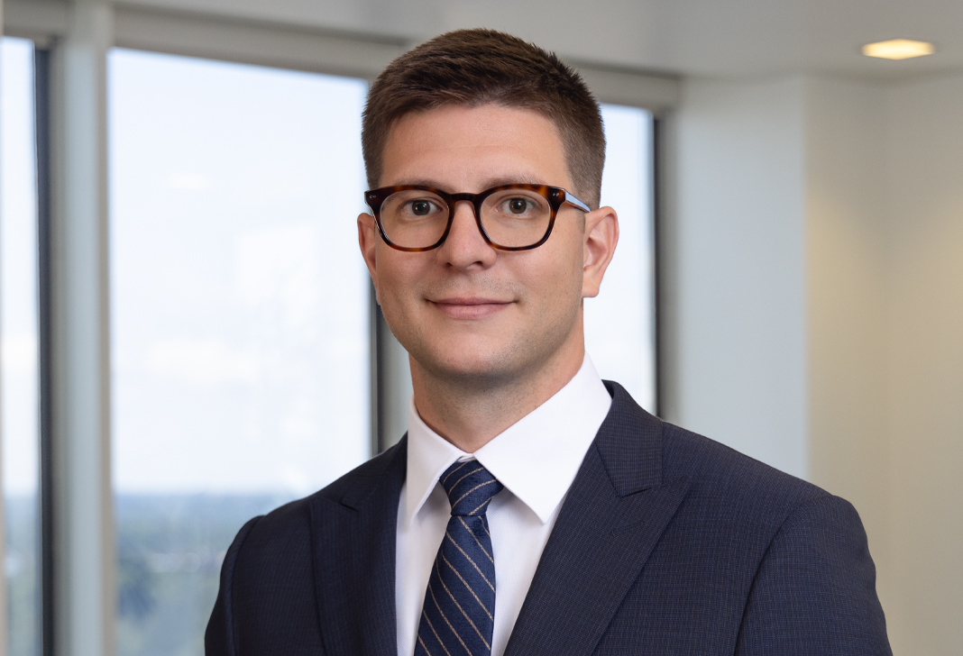 Kasey C. Tuttle | Lawyers | Jones Day