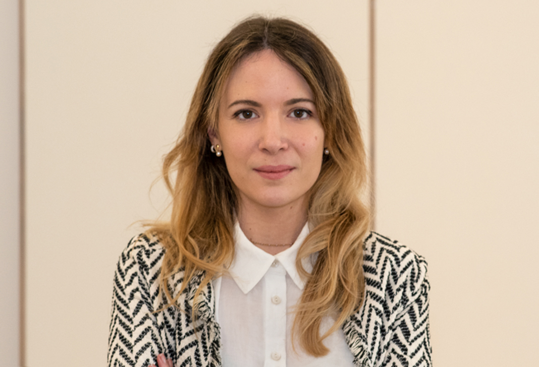 Debora Zandara | Lawyers | Jones Day