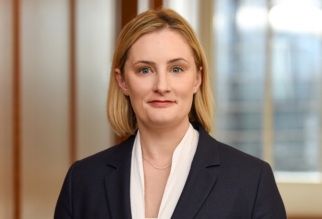 Kristin K. Zinsmaster | Lawyers | Jones Day